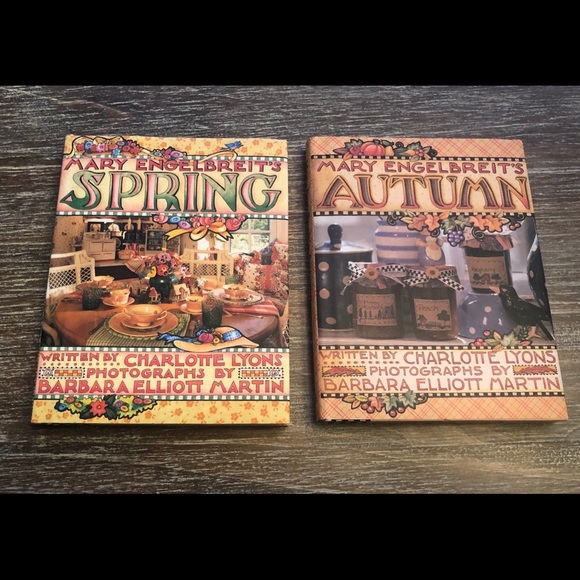 Mary Engelbreit | Accents | Mary Engelbreit Autumn Fall Book Set | Poshmark